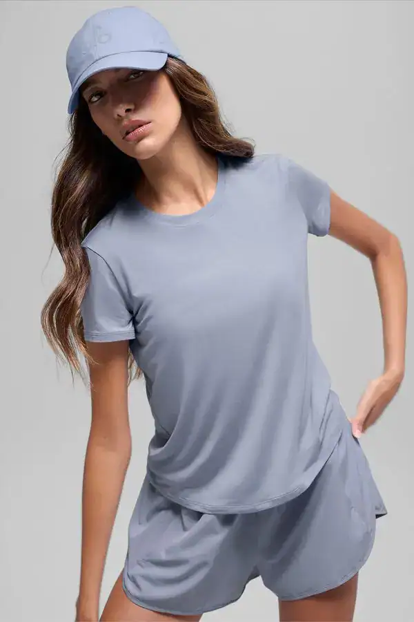 【alo】ALL DAY SHORT SLEEVE Sサイズ 新品 Alo Yoga Cropped All Day Short Sleeve Tee | Shopbop